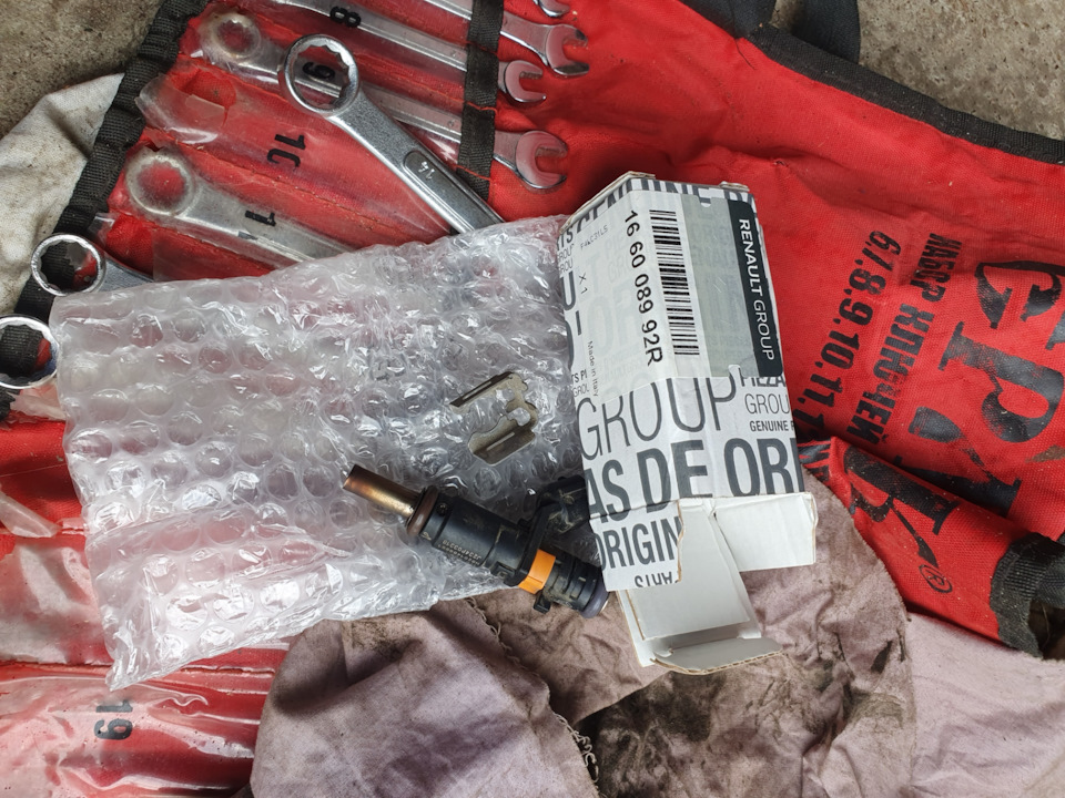 166008992R Форсунка топливная в сборе RENAULT | Запчасти на DRIVE2