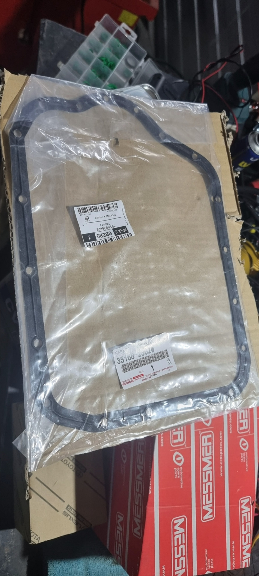 Обслуживание вариатора) — Toyota Esquire, 2 л, 2015 года | плановое ТО ...