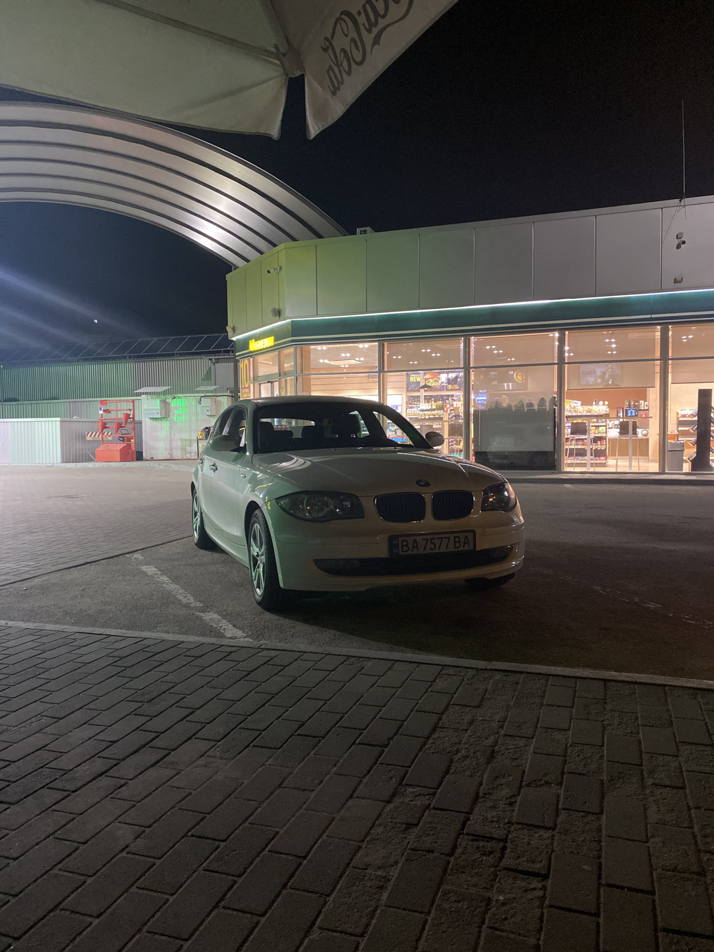 Первое BMW в семье — BMW 1 series (E81/E87), 2 л, 2009 года | покупка машины | DRIVE2