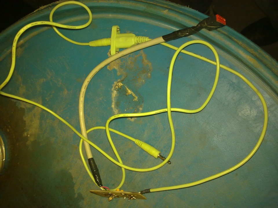 + AUX — BMW 3 series (E46), 3 л, 2003 года | автозвук | DRIVE2