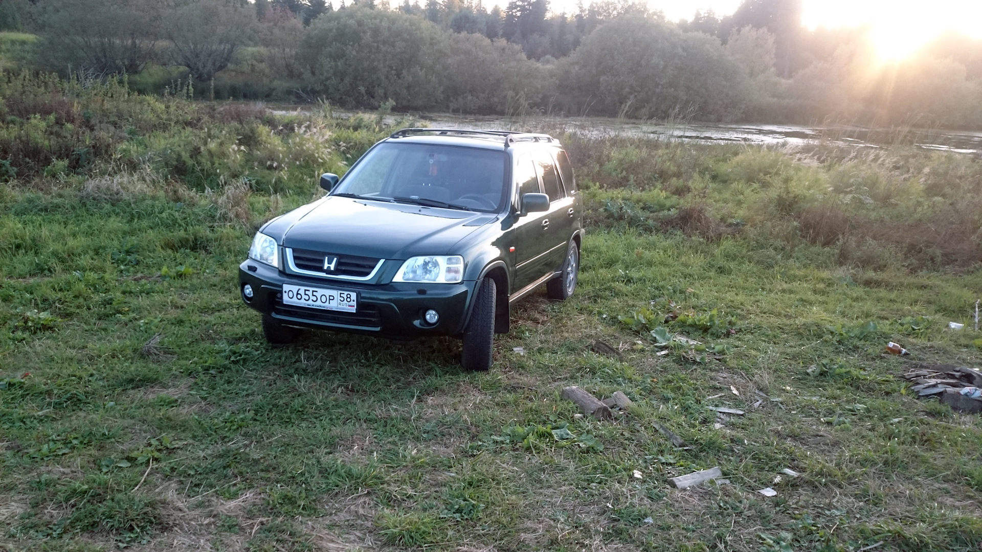 Столик — Honda CR-V (RD1/RD2), 2 л, 1999 года | аксессуары | DRIVE2