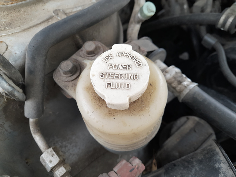 Крышка бачка ГУР — Mitsubishi Lancer IX, 1,6 л, 2006 года | запчасти ...