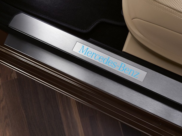 накладки на пароги с подсветкой — Mercedes-Benz C-class (W202), 2 л ...