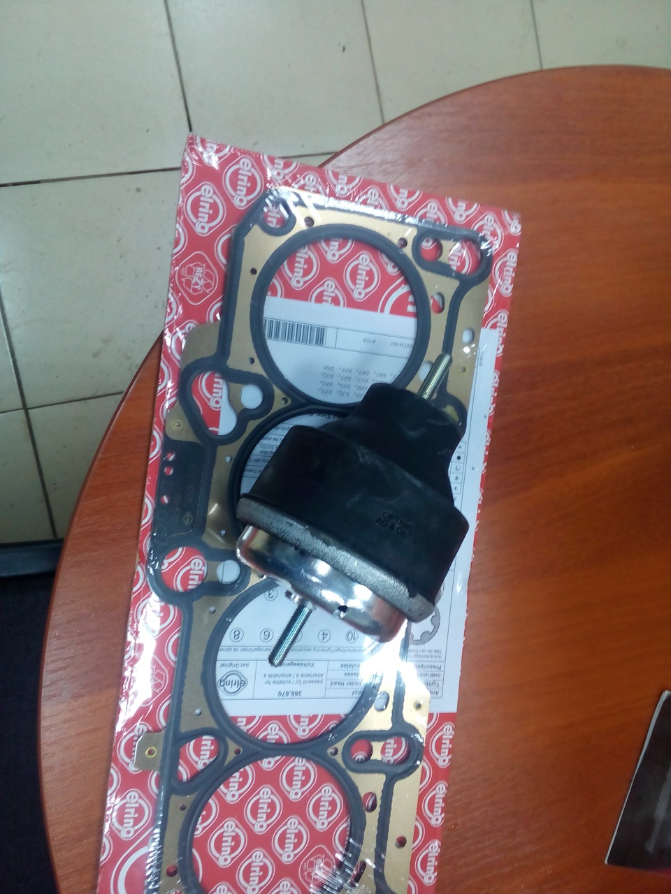 Потихону приходят запчасти — Volkswagen Passat Variant (B5), 1,8 л ...