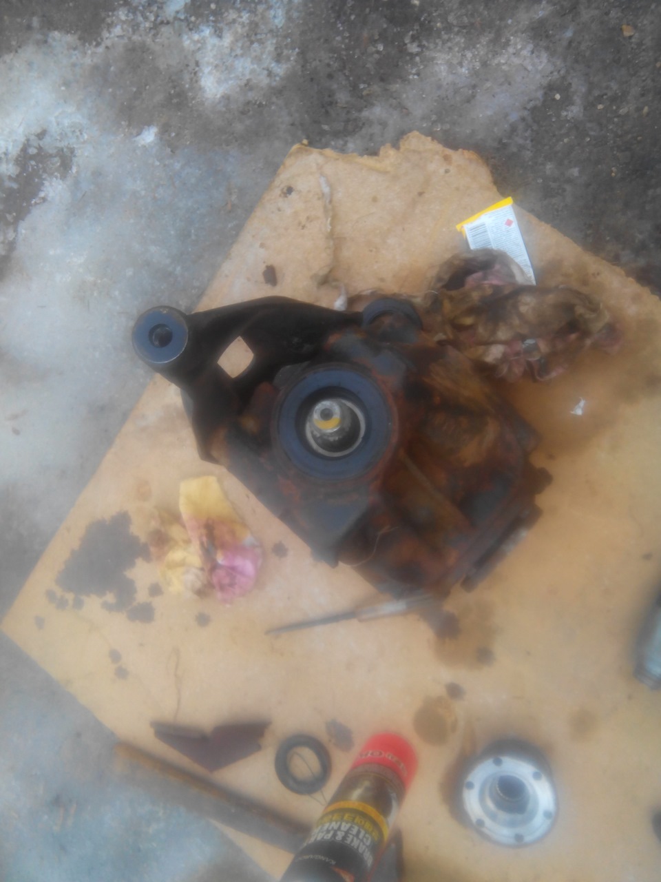 Замена сальников в редукторе — BMW 5 series (E34), 2,5 л, 1993 года ...