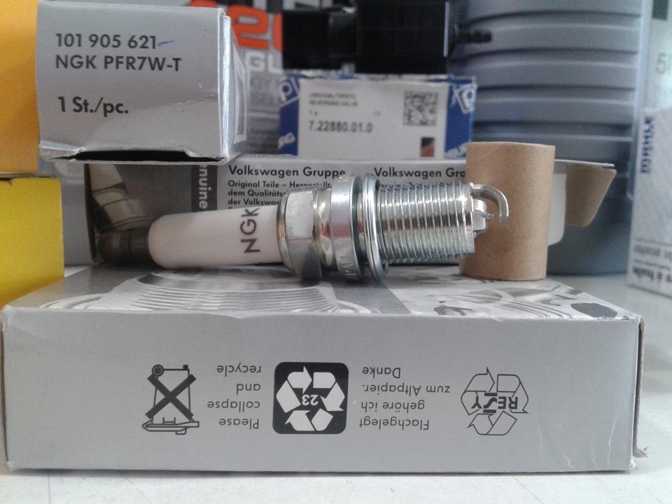 101905621 Свеча зажигания Long VAG | Запчасти на DRIVE2