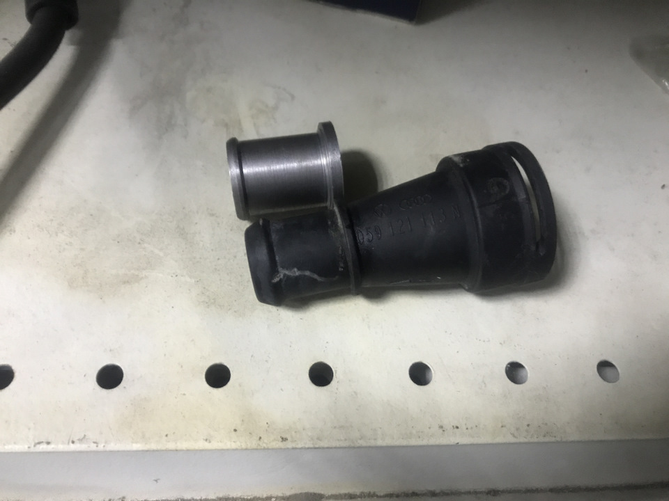 059121113N Термостат VAG | Запчасти на DRIVE2