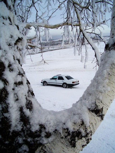 Winter photos продолжение=) — Mercedes-Benz E-Class (W124), 2 л, 1987 ...