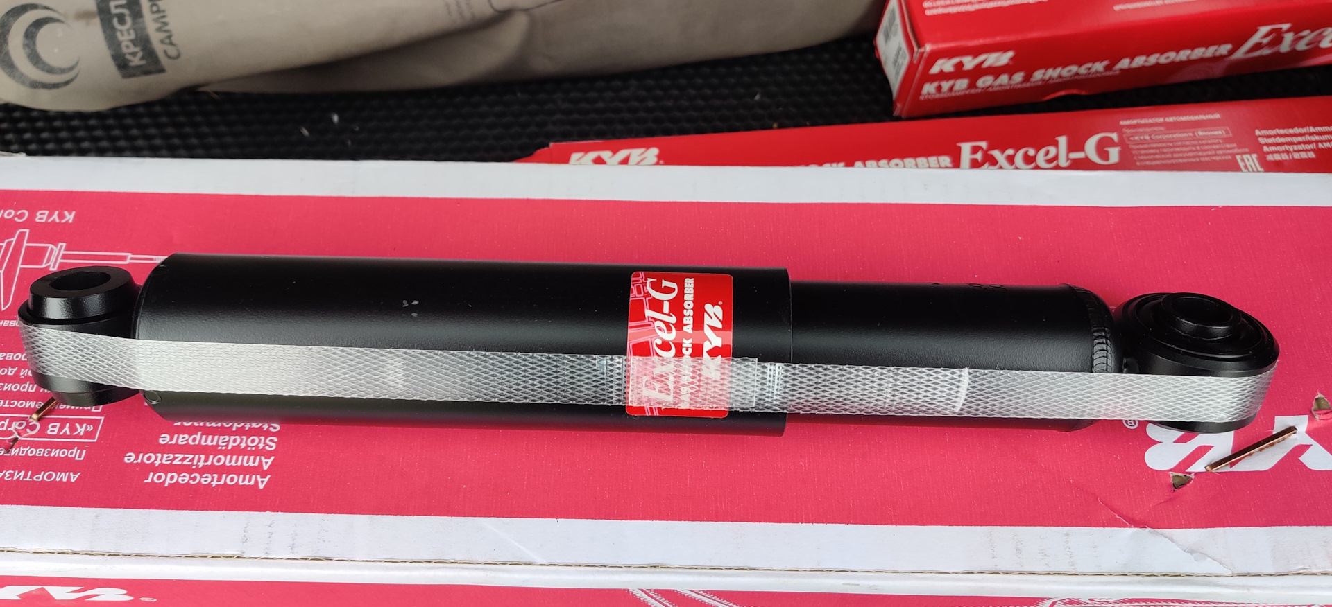 Замена амортизаторов на KYB — Mitsubishi Pajero Sport (3G), 2,4 л, 2017 ...