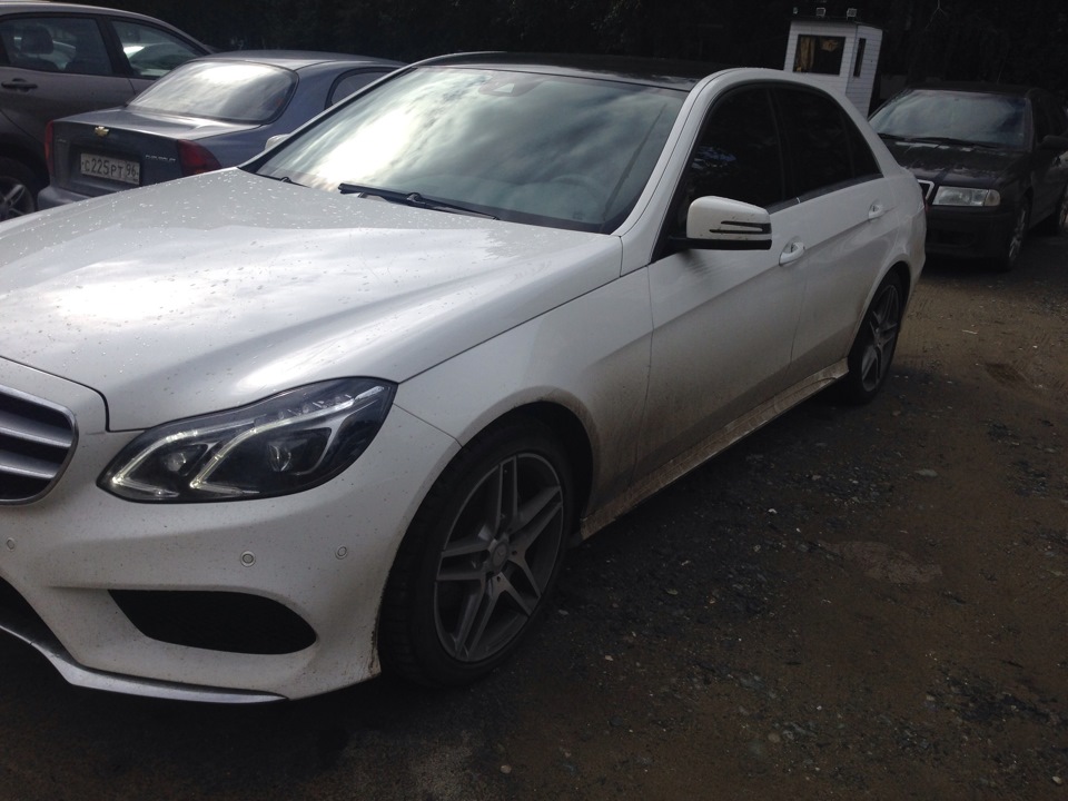 Тонировка и глянцевая крыша)) — Mercedes-Benz E-Class (W212), 2 л, 2013 ...