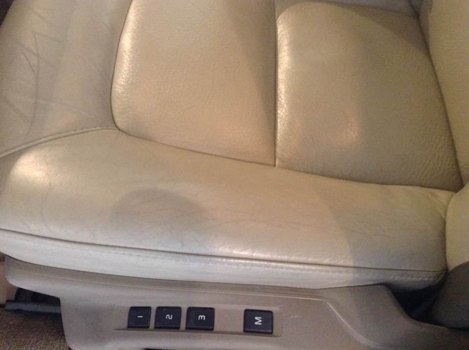 Средство по уходу за кожей сидений. — Volvo S80 (2G), 2,5 л, 2008 года ...