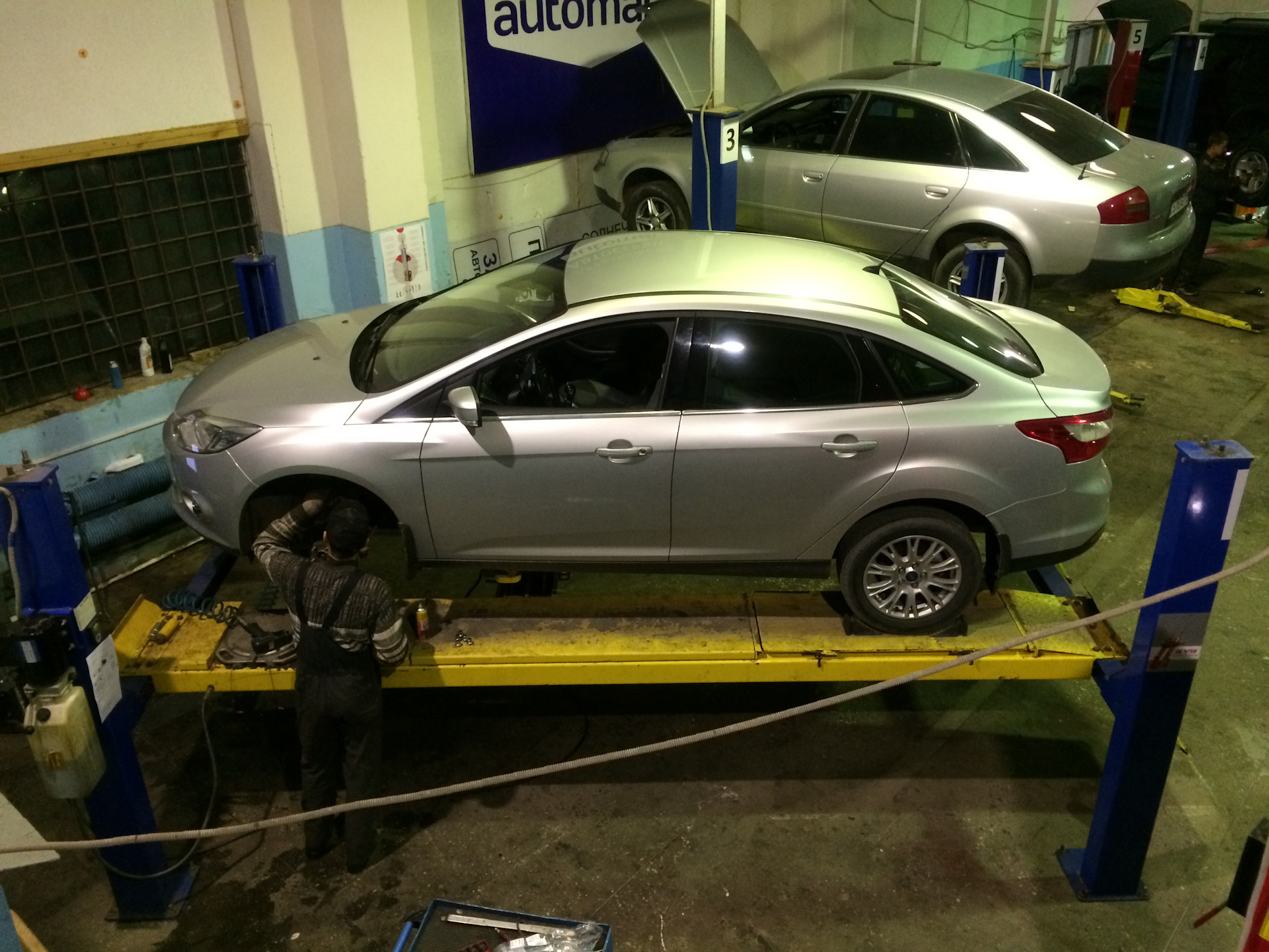 Стойки стабилизатора Lemforder — Ford Focus Sedan III, 1,6 л, 2011 года ...