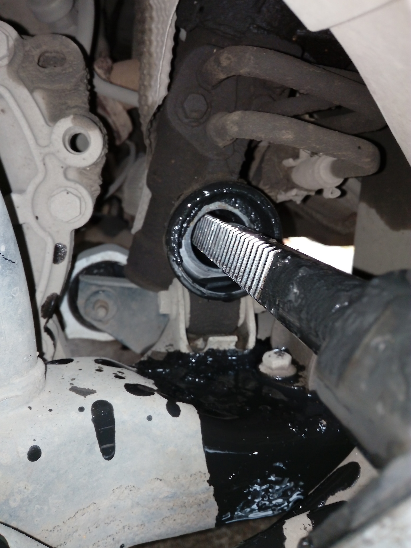 рулевая тяга, и привет от рейки — Ford Fiesta (Mk V), 1,6 л, 2006 года ...