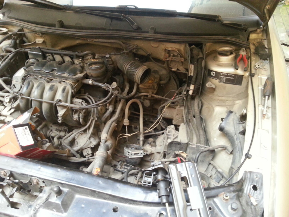 Замена ГЦС Шкода октавия тур — Skoda Octavia A4 Mk1, 1,6 л, 2005 года ...