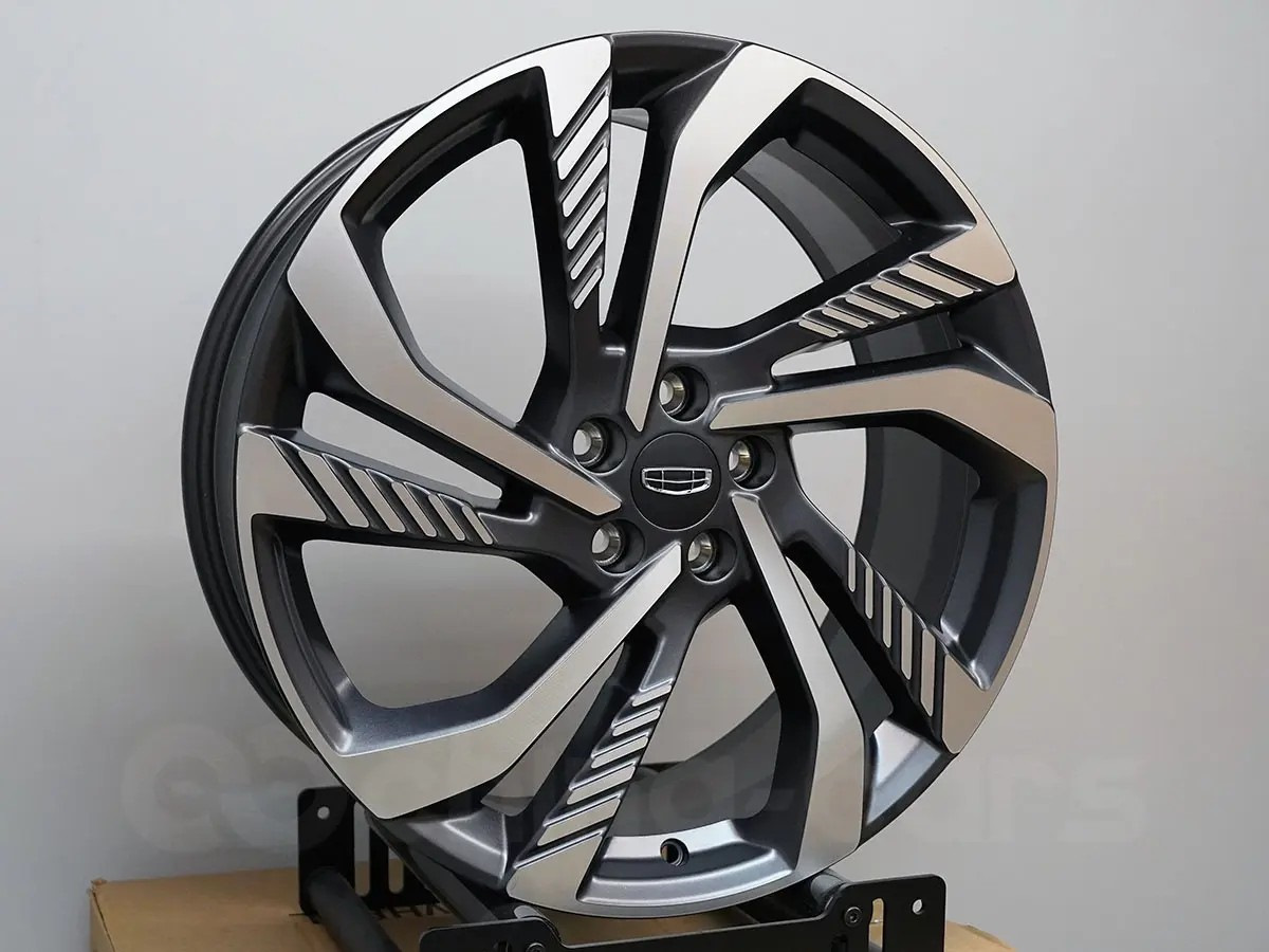 Выбор колёс — Geely Monjaro, 2 л, 2024 года | колёсные диски | DRIVE2