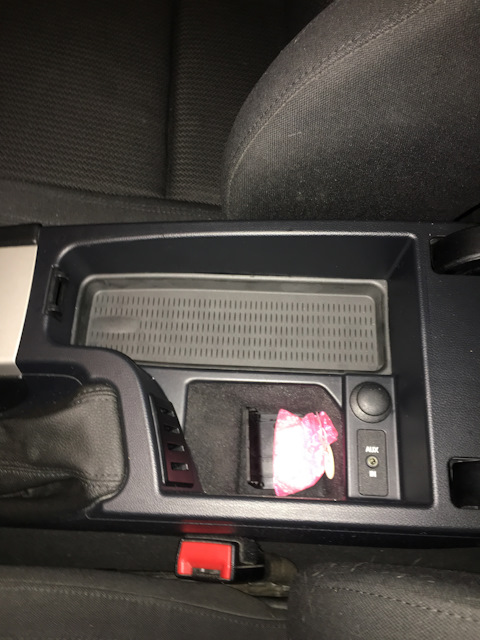 51167118064 Вставка BMW | Запчасти на DRIVE2