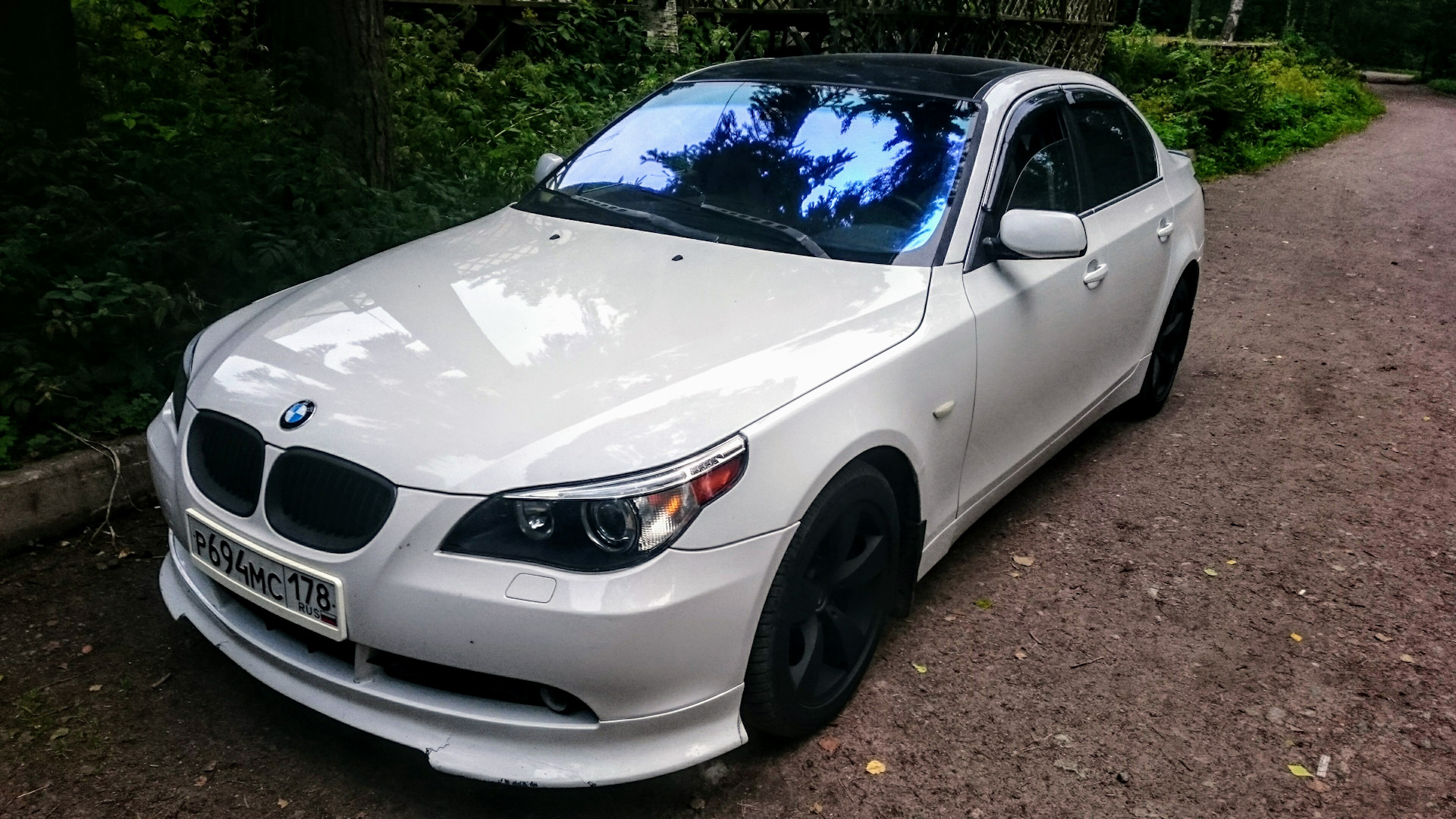 покраска хрома и дисков в черный мат. — BMW 5 series (E60), 2,5 л, 2006 года | стайлинг | DRIVE2