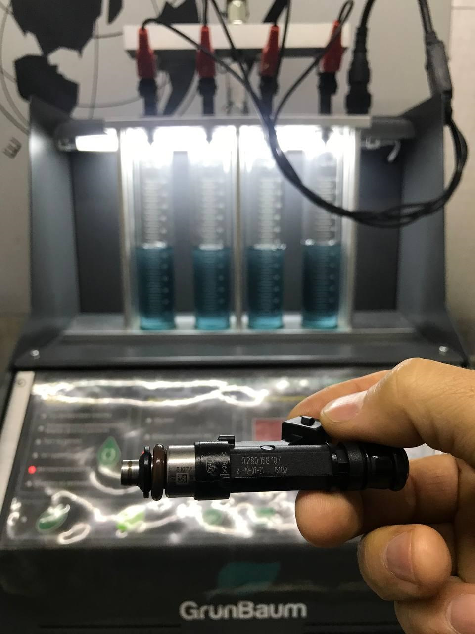 bosch 0280158107 на ford bronco 5l (302) v8. — Ford Bronco (4G), 5 л ...