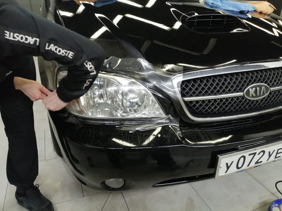 Броня на фары! — KIA Carnival (1G), 2,9 л, 2005 года | другое | DRIVE2