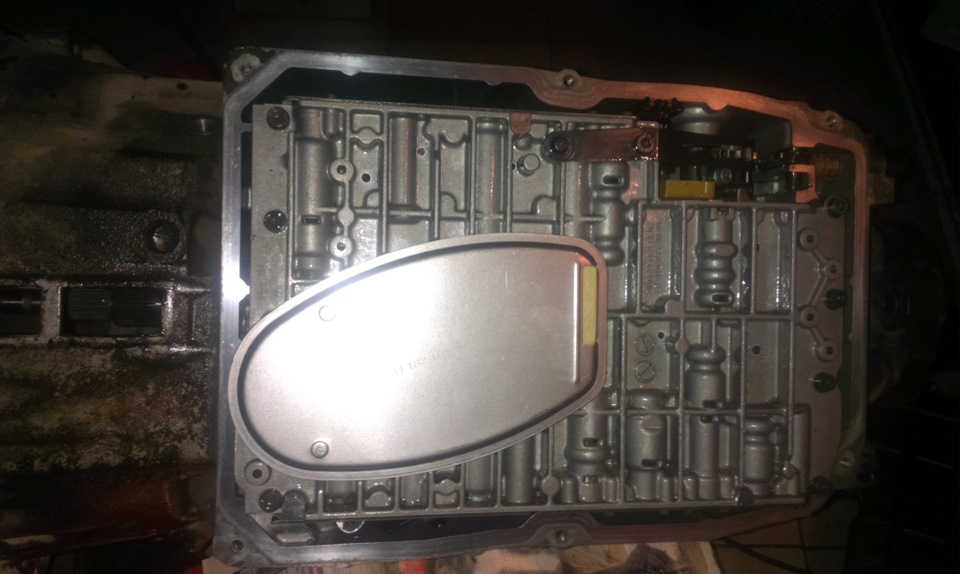 подделал коробку — Mercedes-Benz E-Class (W210), 3 л, 1997 года ...