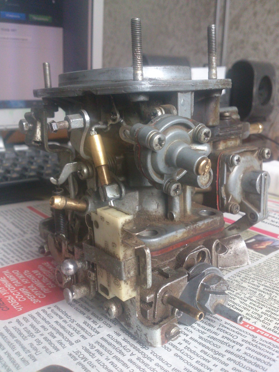 Приемный карбюратор может стать родным — Lada 21011, 1,3 л, 1980 года ...