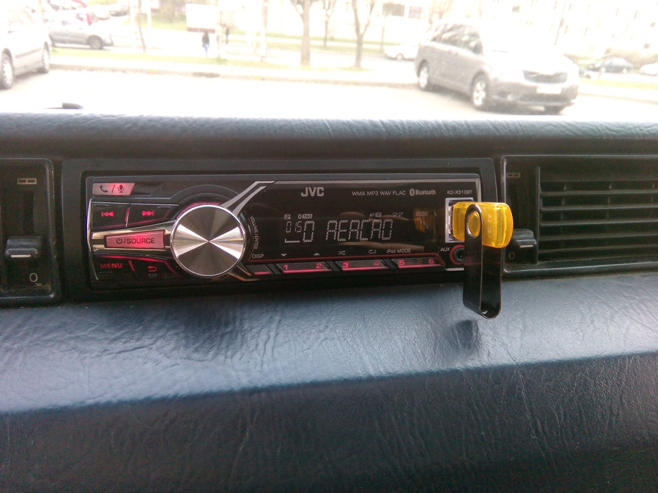 JVC KD-X310BT в MB 100D ))) — Mercedes-Benz MB100, 2,4 л, 1994 года | автозвук | DRIVE2