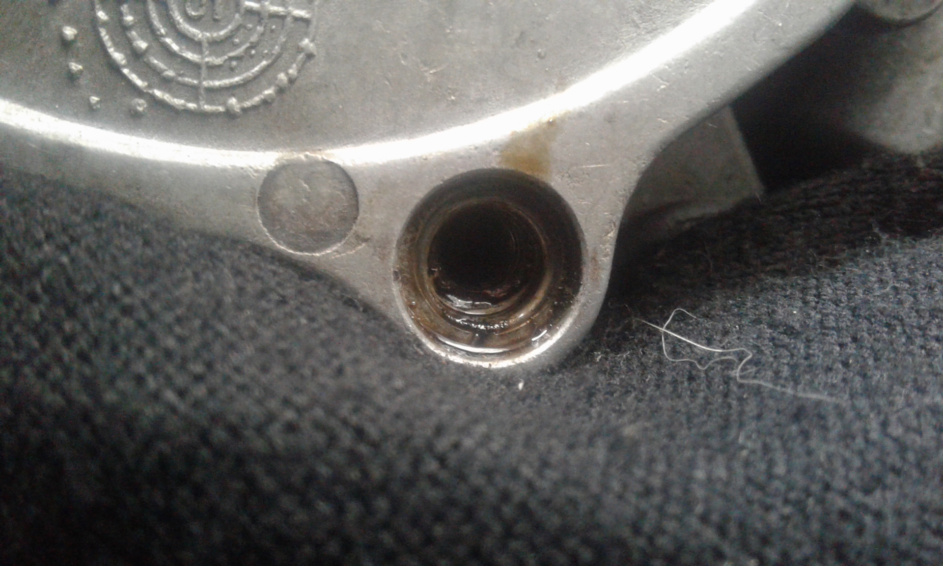 Ремонт вакуумного насоса — Volkswagen Passat B6, 2 л, 2006 года ...