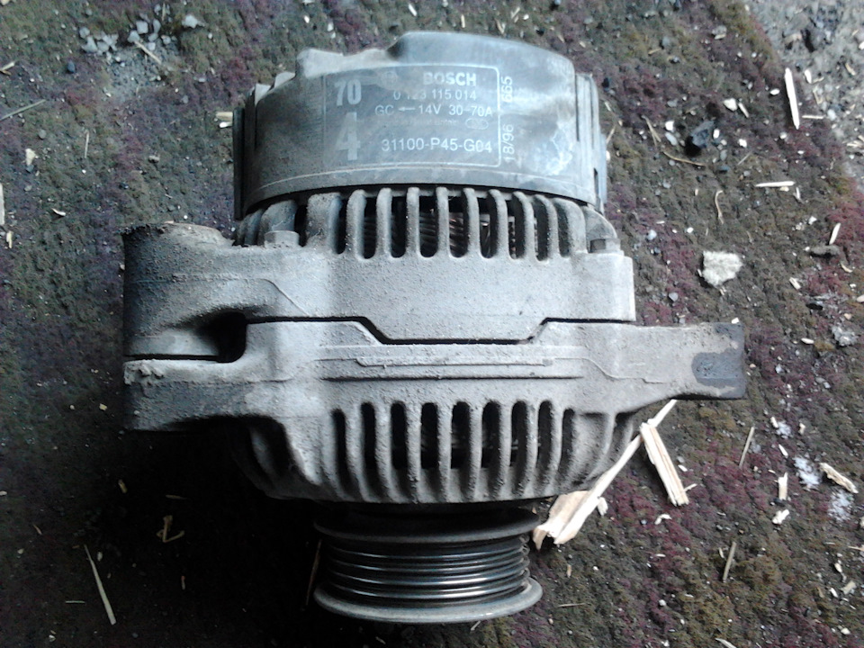 Замена щеток генератора + подшипник — Honda Accord (5G), 1,9 л, 1996 ...