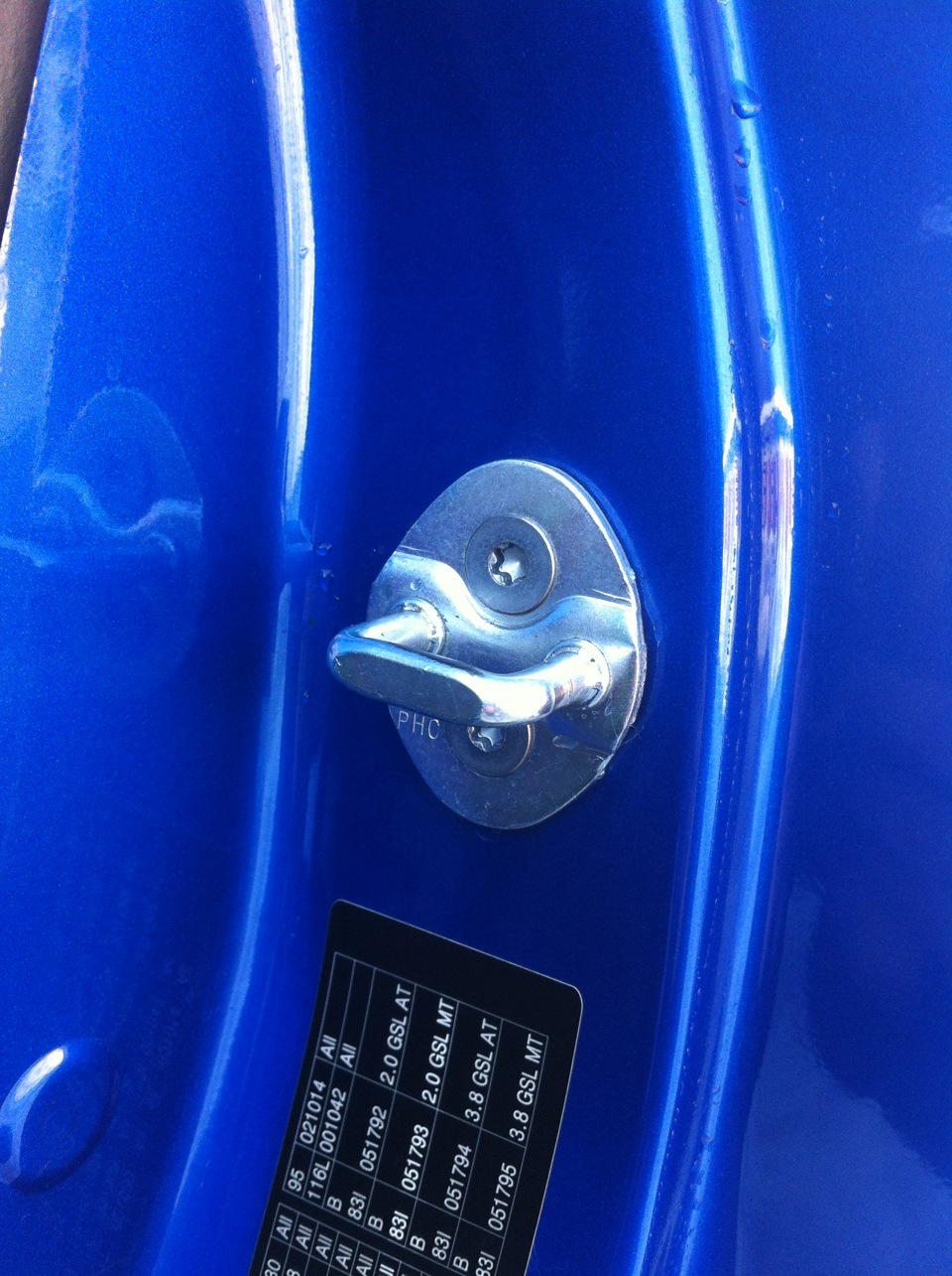 Установка заглушки на дверной замок. — Hyundai Genesis Coupe, 2 л, 2009 ...