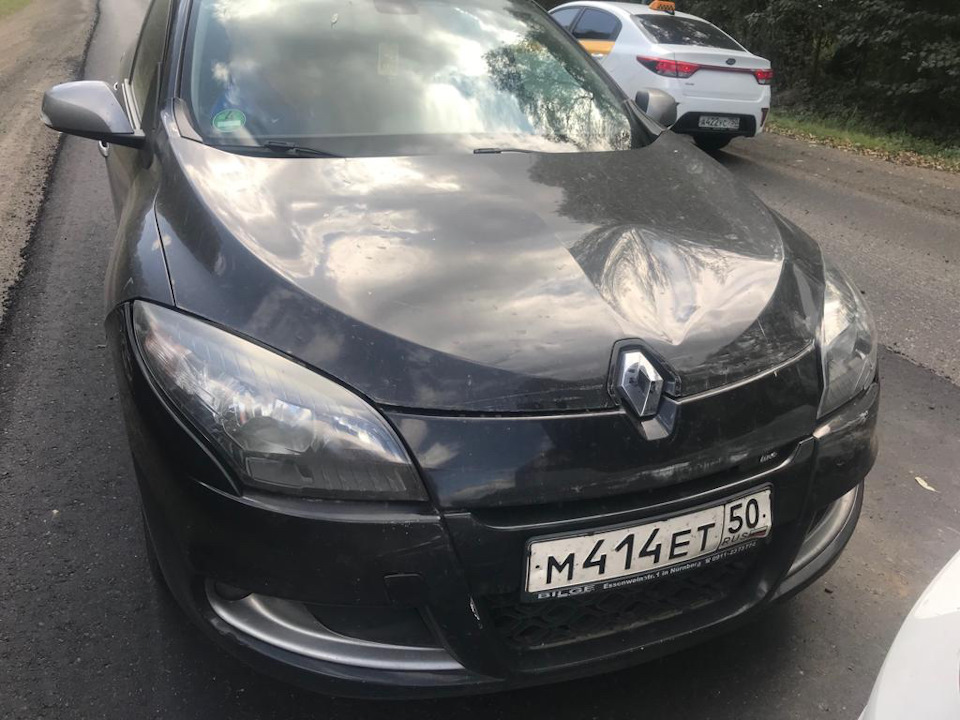 Результат ДТП — Renault Megane III, 1,5 л, 2010 года | ДТП | DRIVE2