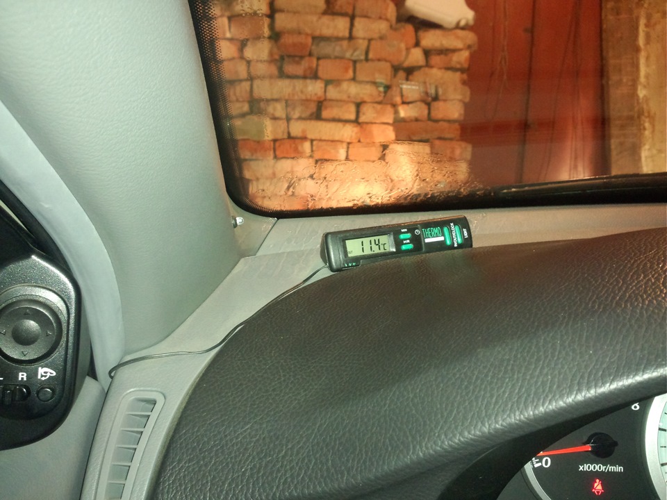 Термометр в машину — Daewoo Gentra, 1,5 л, 2013 года | аксессуары | DRIVE2