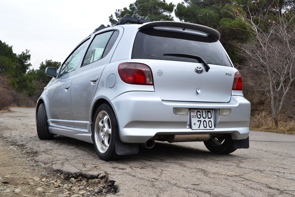 JDM Rocket shots)) — Toyota Vitz (10), 1,3 л, 2000 года | стайлинг | DRIVE2