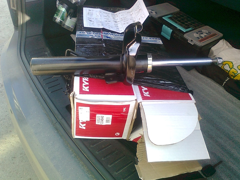 Стойки Кояба (CYB) — Ford Focus Hatchback II, 1,8 л, 2008 года | визит ...