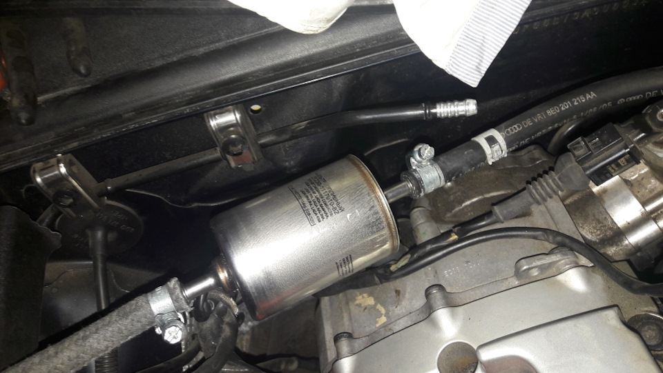 112. 🚗 Промывка топливых форсунок Wynn'S — Audi A4 (B7), 2 л, 2005 года ...