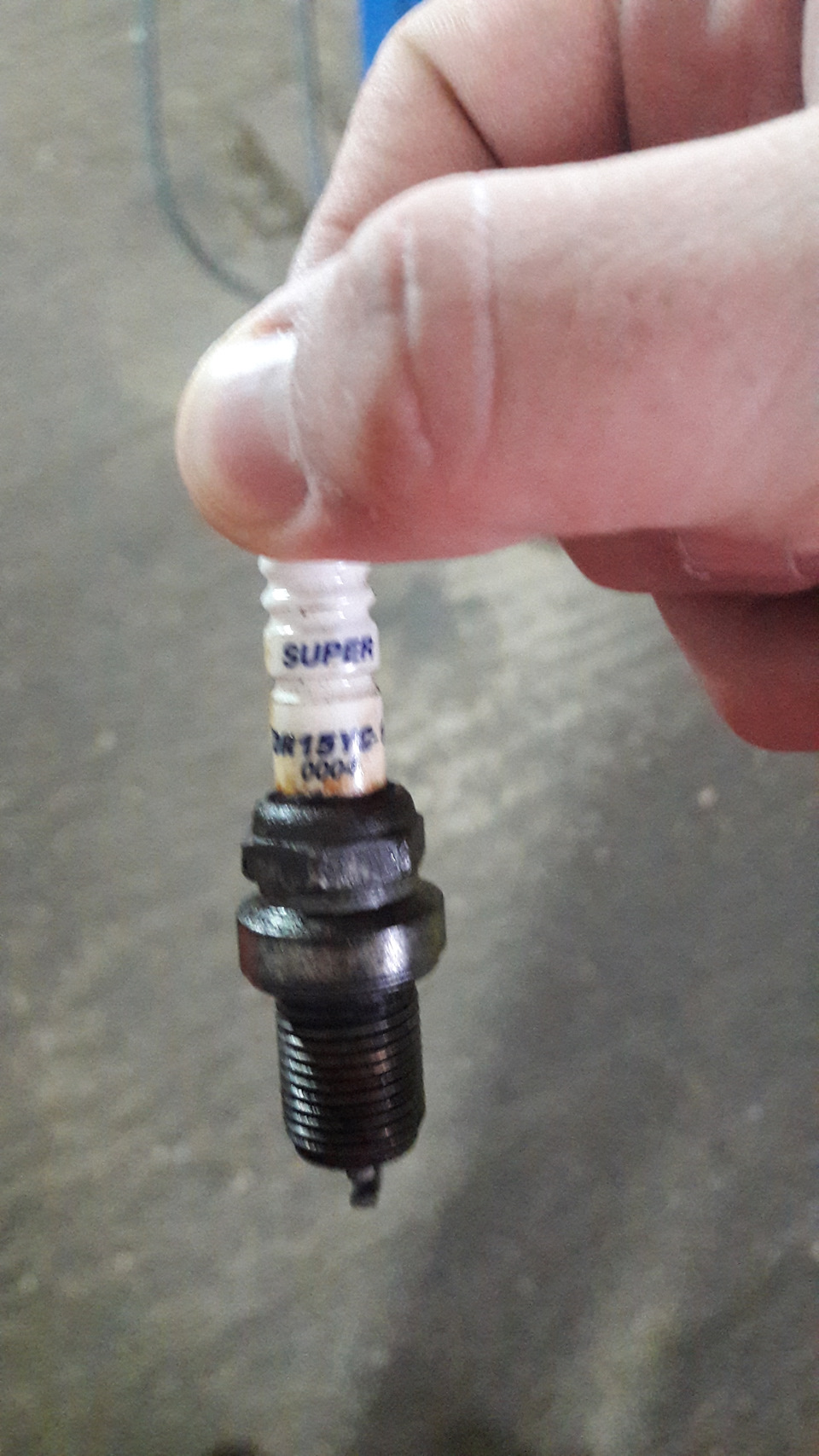 Цикл замены масла закончился, новый фильтр масла и свечи — Suzuki Grand ...