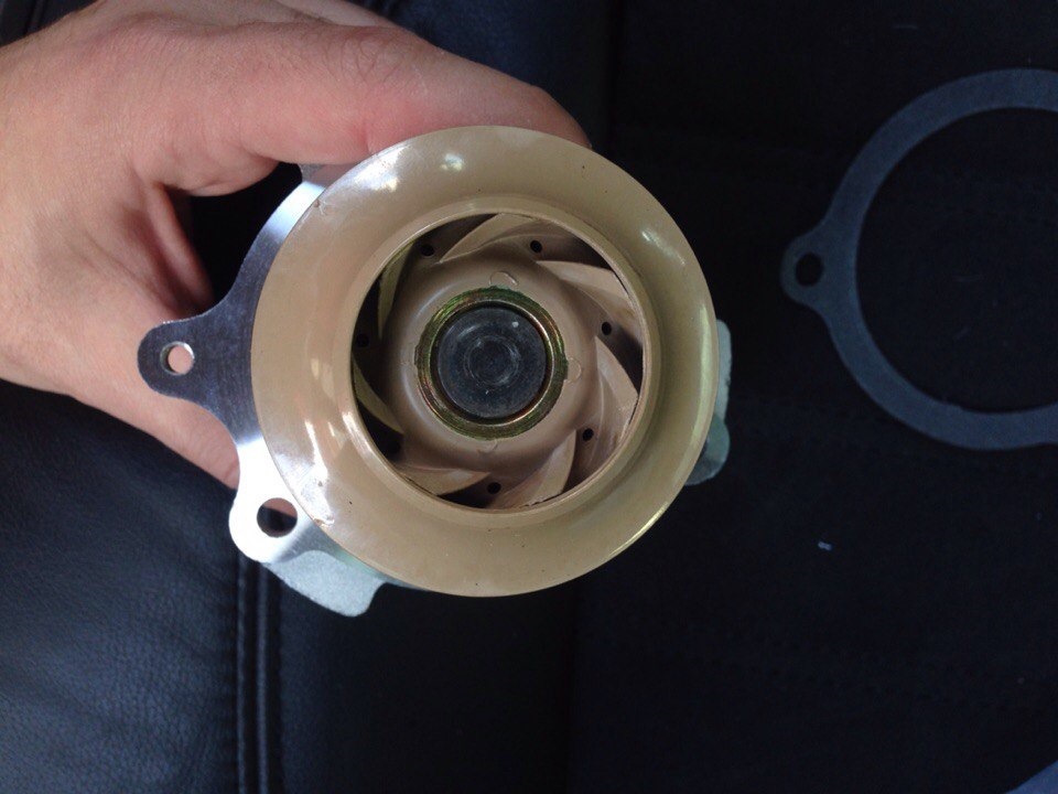 Помпа LUZAR TURBO 2 — Lada Приора седан, 1,6 л, 2011 года | запчасти | DRIVE2