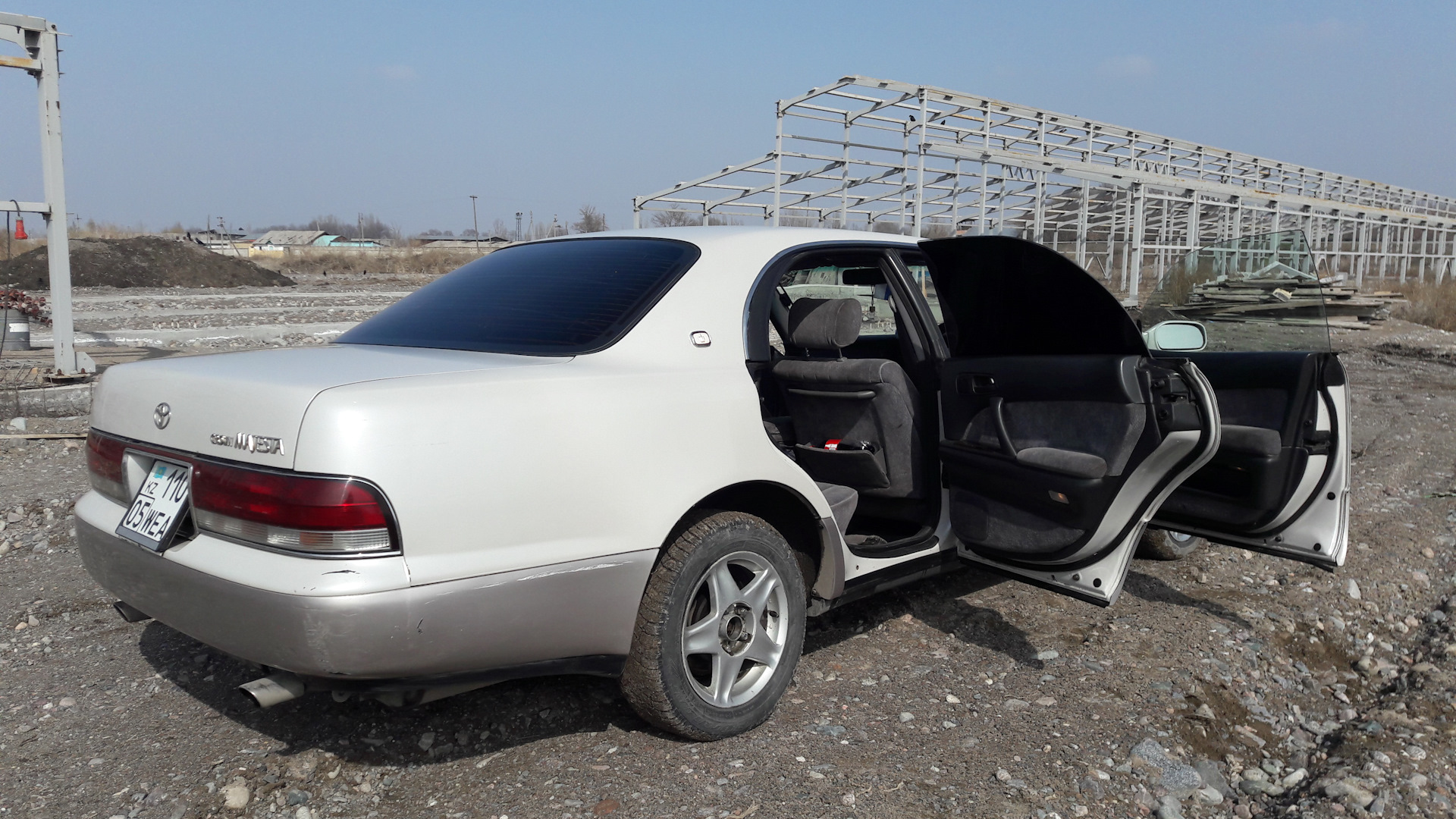 Toyota Crown Majesta (S140) 3.0 бензиновый 1993 | Big White Shark на DRIVE2