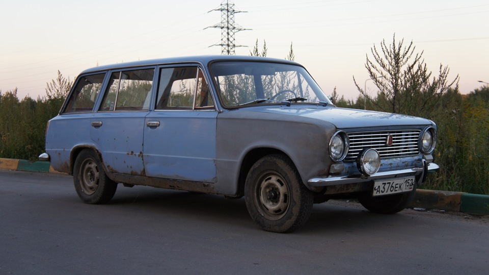 Спонтанный фотосет — Lada 2102, 1,5 л, 1975 года | фотография | DRIVE2