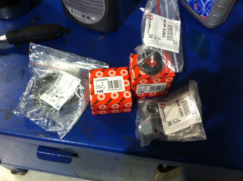 Замена передних ступичных подшипников — Chevrolet Lanos, 1,5 л, 2007 ...