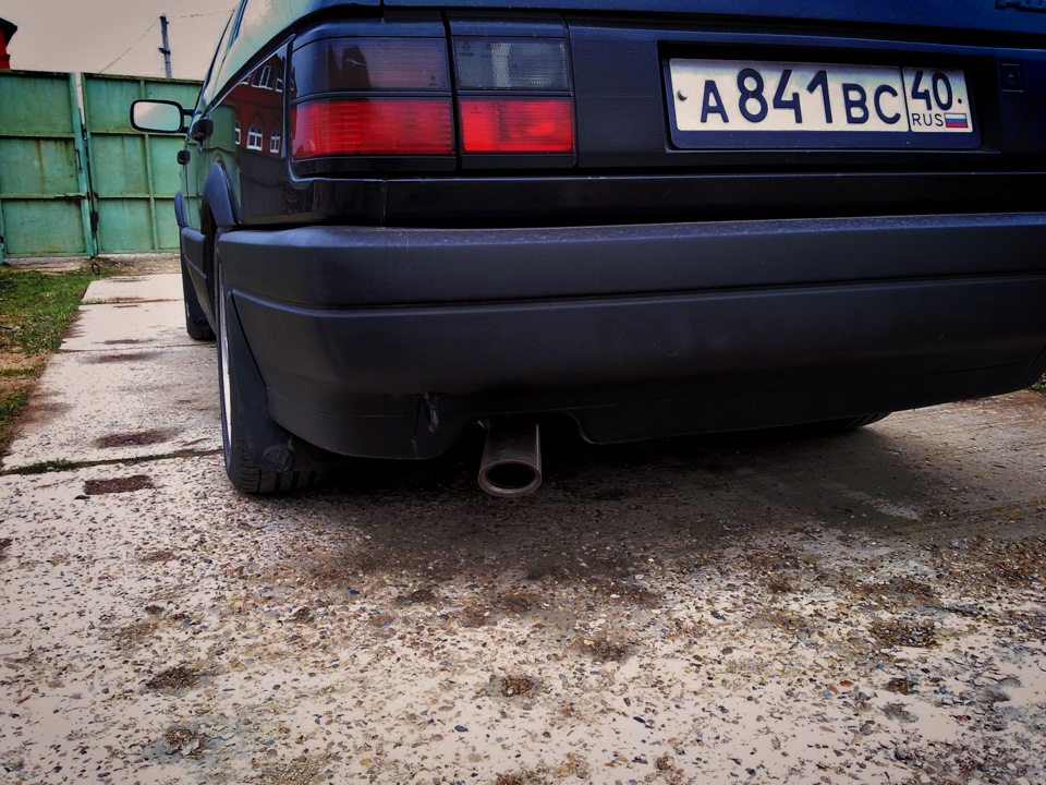 Глушитель на месте — Volkswagen Passat B3, 2 л, 1991 года | запчасти ...