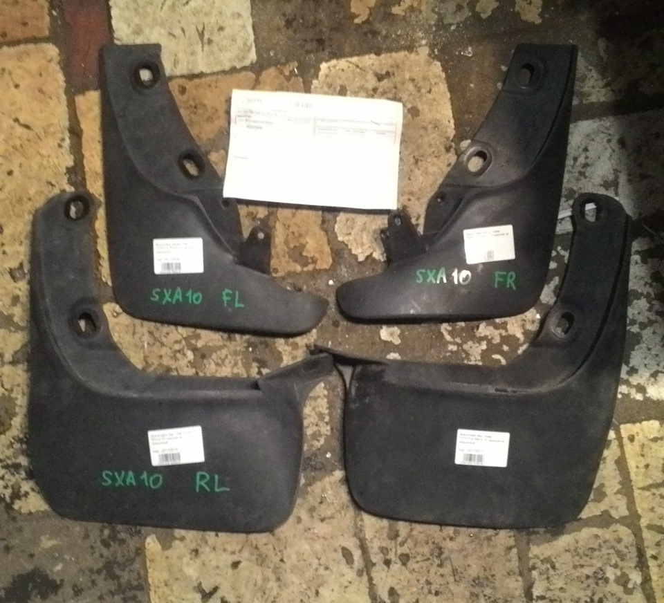 Пришли БРЫЗГОВИКИ из Новосиба — Toyota RAV4 (I), 2 л, 1998 года ...