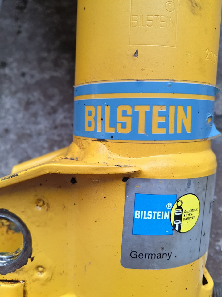 MN101890 Амортизатор Mitsubishi | Запчасти на DRIVE2