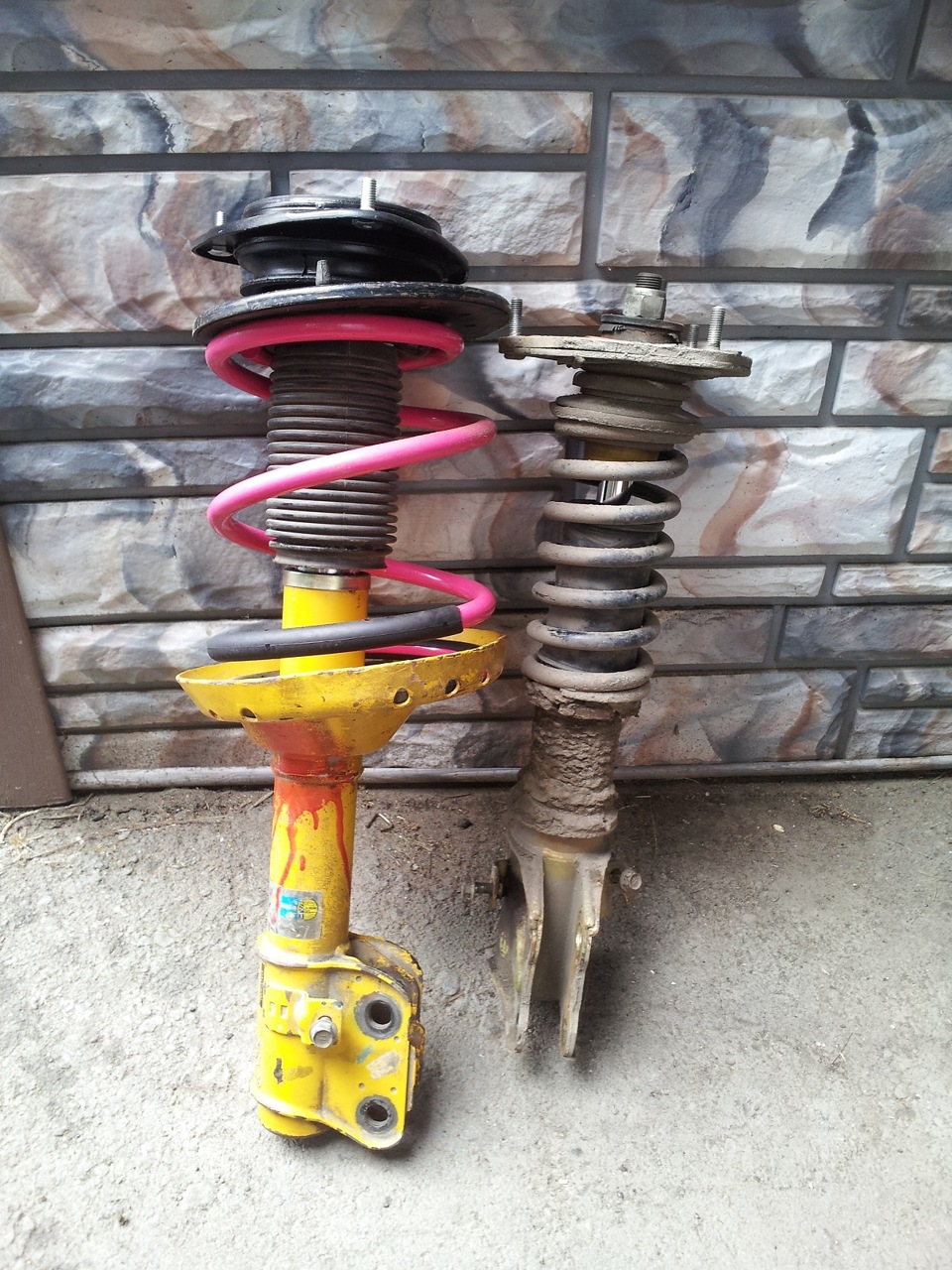 Пружины STI — Subaru Legacy (BL/BP), 2,5 л, 2003 года | запчасти | DRIVE2