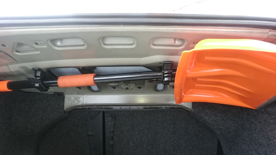 Крепление лопатки — Volkswagen Jetta V, 1,6 л, 2009 года | аксессуары ...