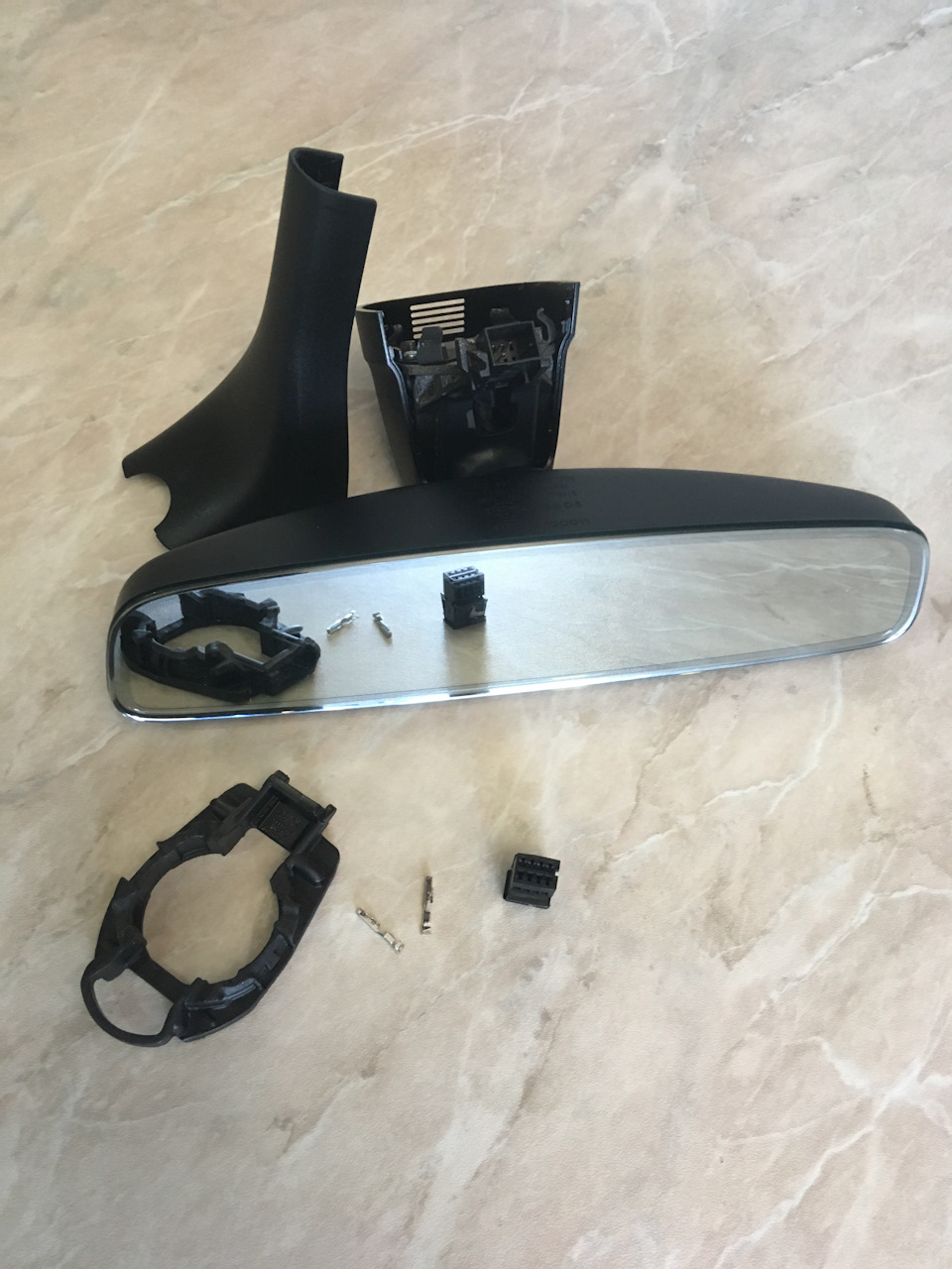 Салонное зеркало с автозатемнением — KIA Ceed SW (2G), 1,6 л, 2013 года ...