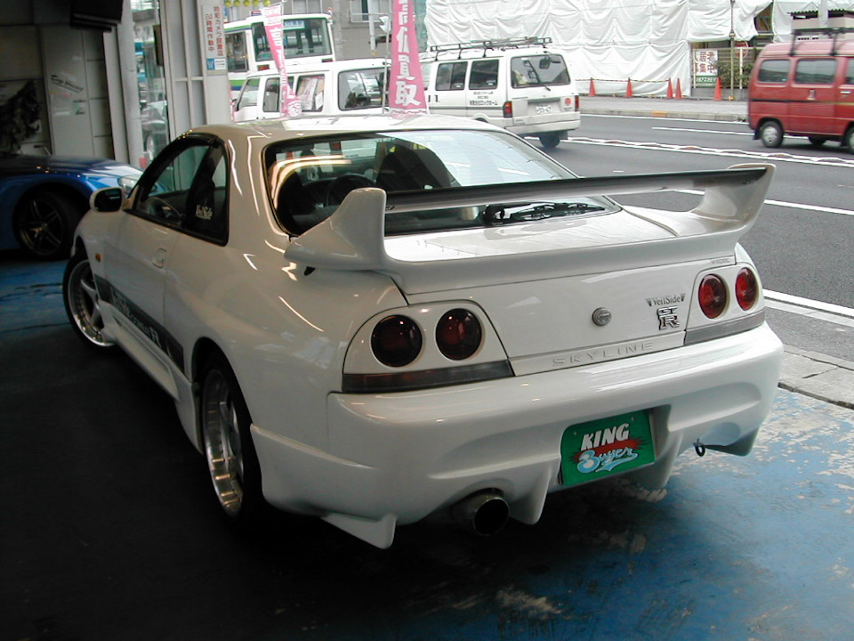 Где взять вот такой задний бампер Veilside — Nissan Skyline (R33), 2,5 ...