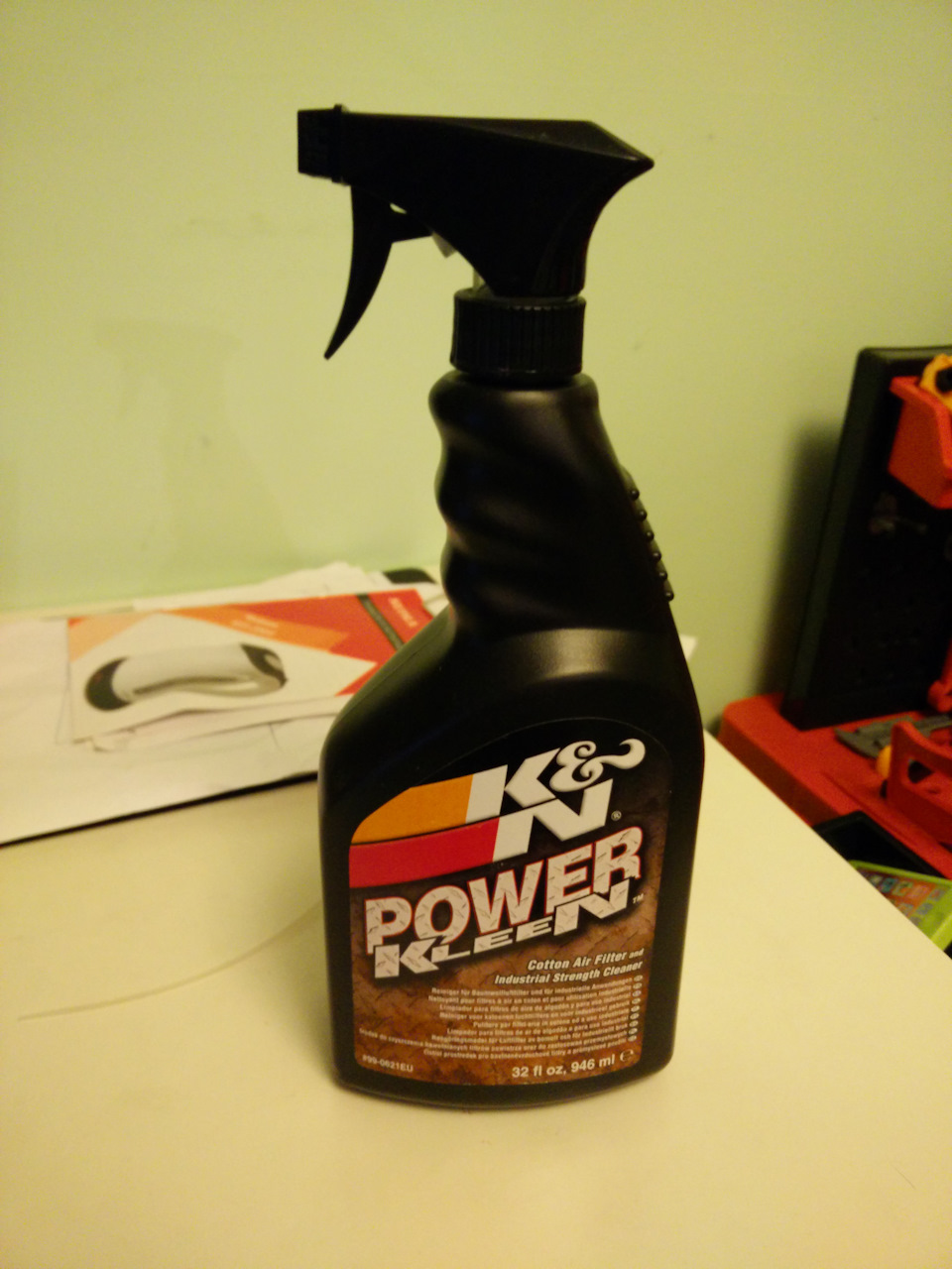 K&N Power Kleen или средство для чистки фильтра нулевого сопротивления ...