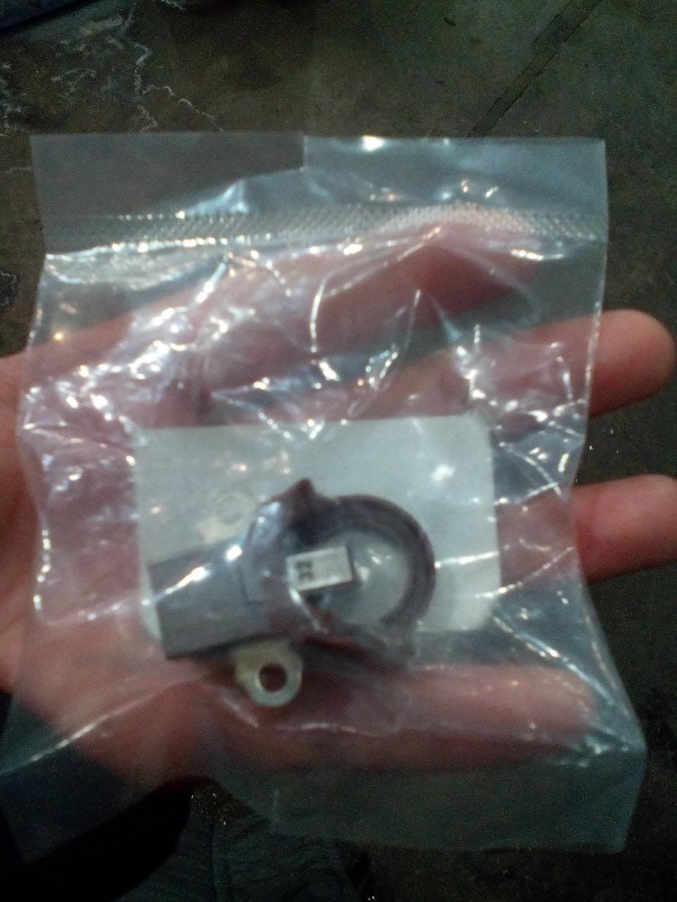 2737035060 Щёткодержатель генератора TOYOTA LEXUS | Запчасти на DRIVE2