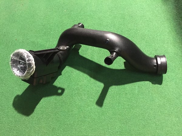 Впускной патрубок правой турбины 4.4 Diesel | Range Rover Sport ...