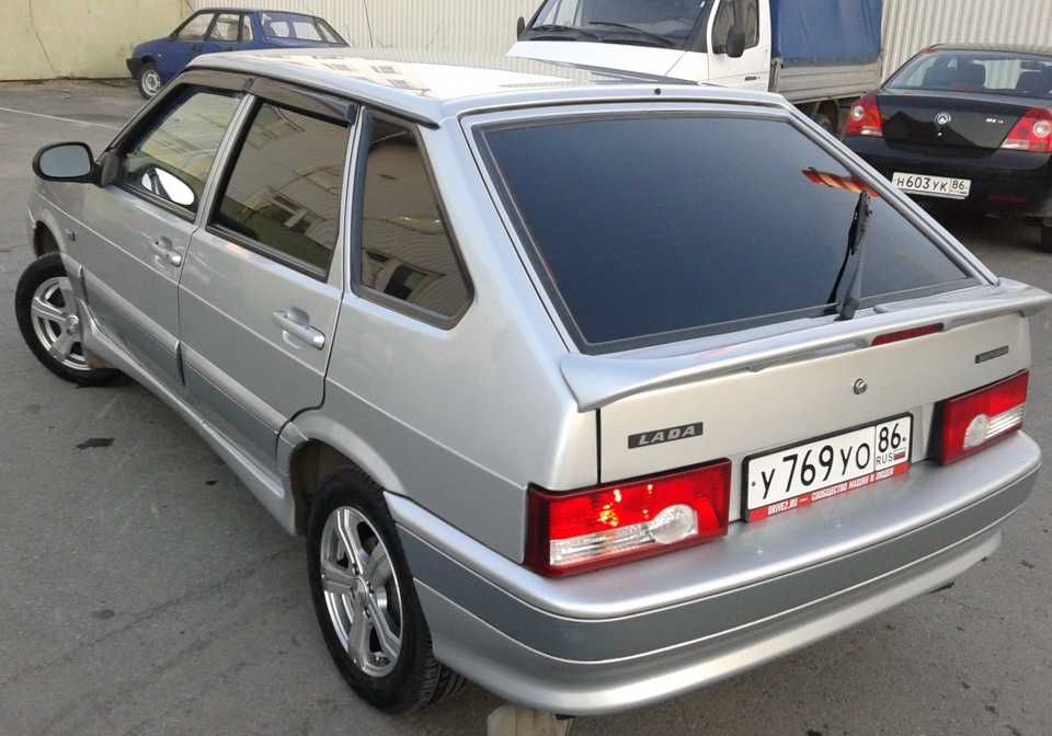 Диски СКАД. Резина "хакка" — Lada 2114, 1,5 л, 2005 года | колёсные ...
